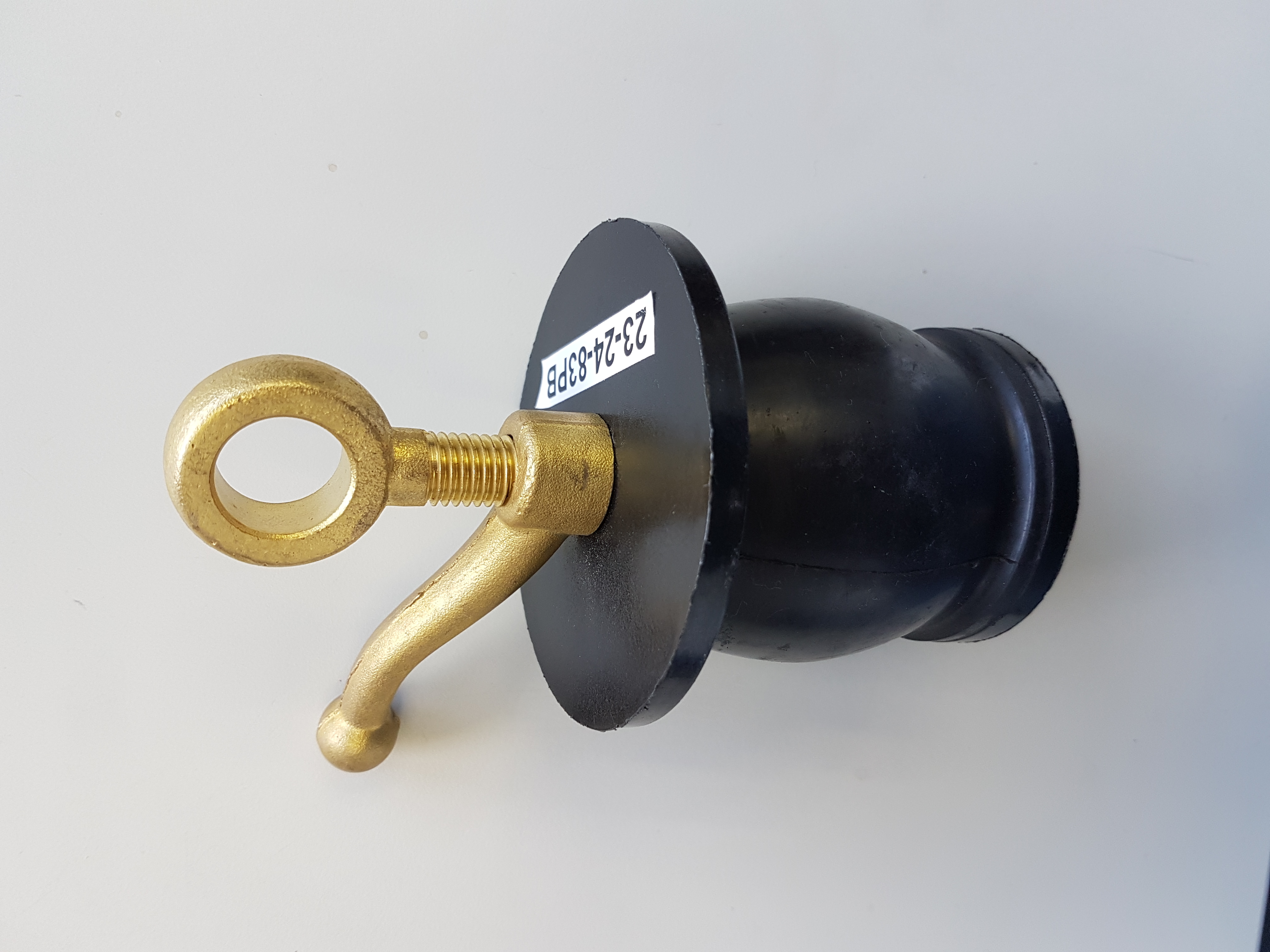Brass scupperplug 65mm - 85mm with HD plates | Products | Traconed