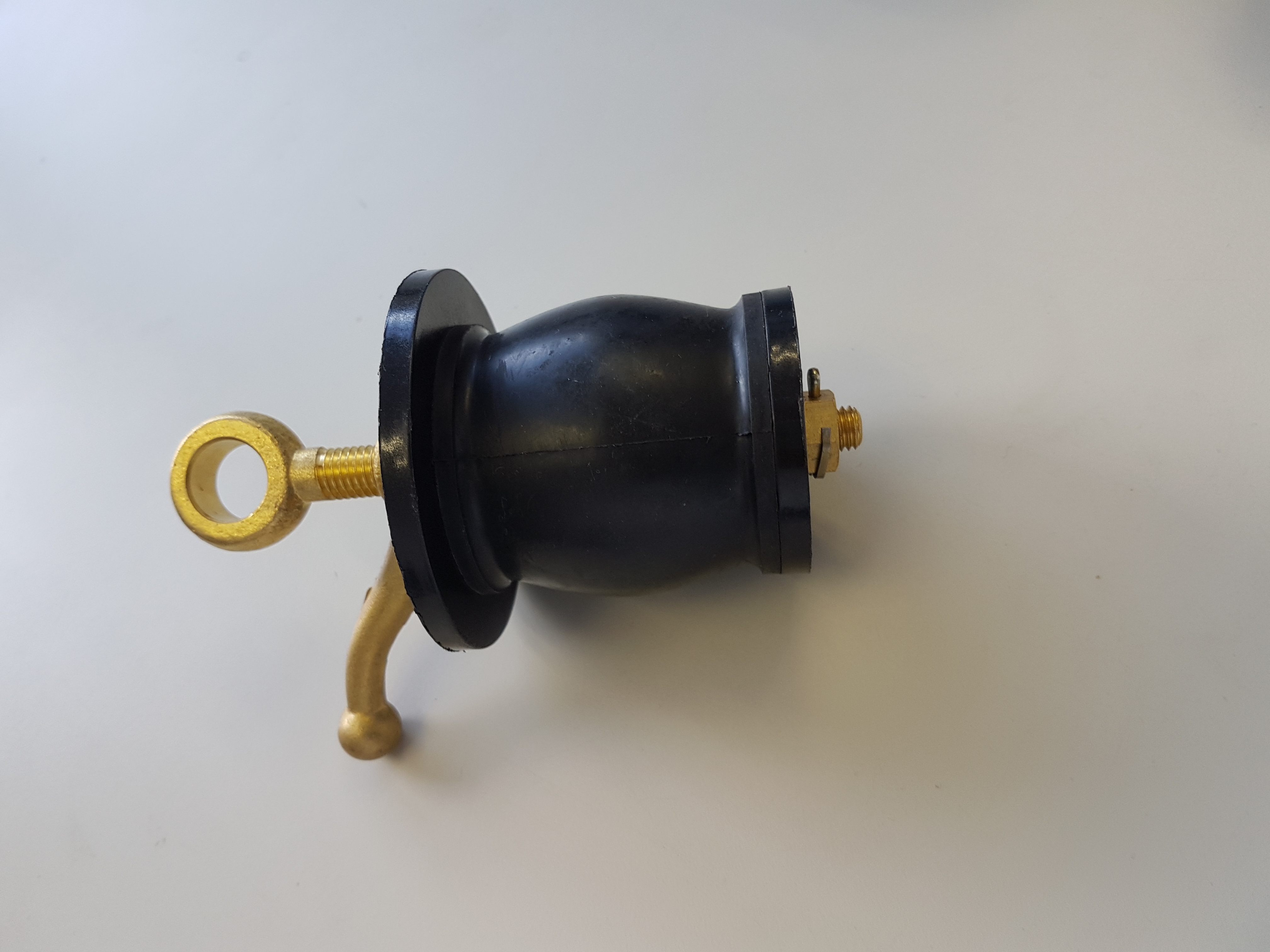 Brass scupperplug 65mm - 85mm with HD plates | Products | Traconed