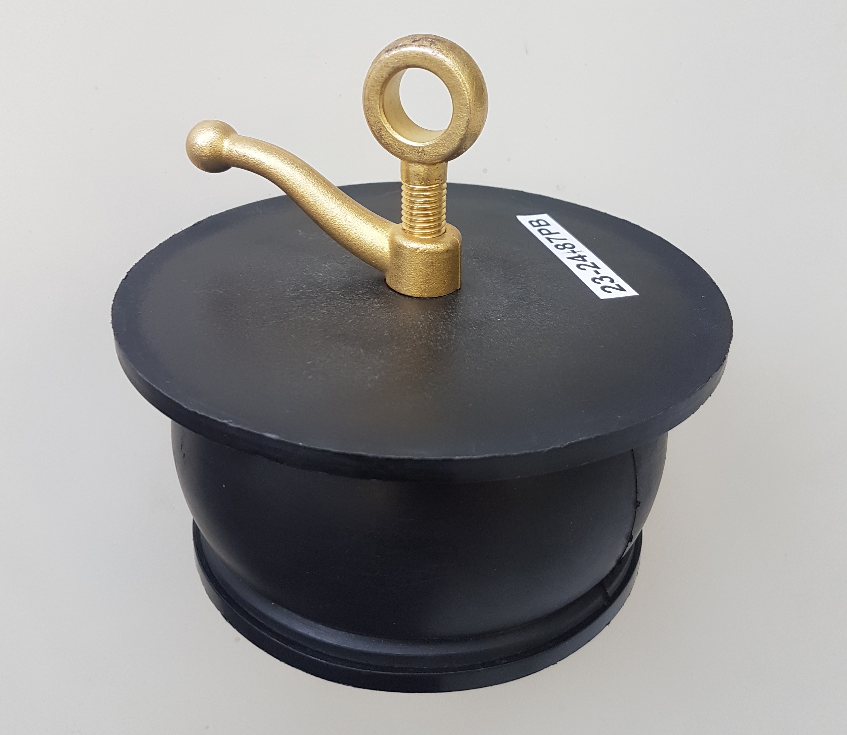 Brass scupperplug 135mm - 160mm with HD plates | Products | Traconed