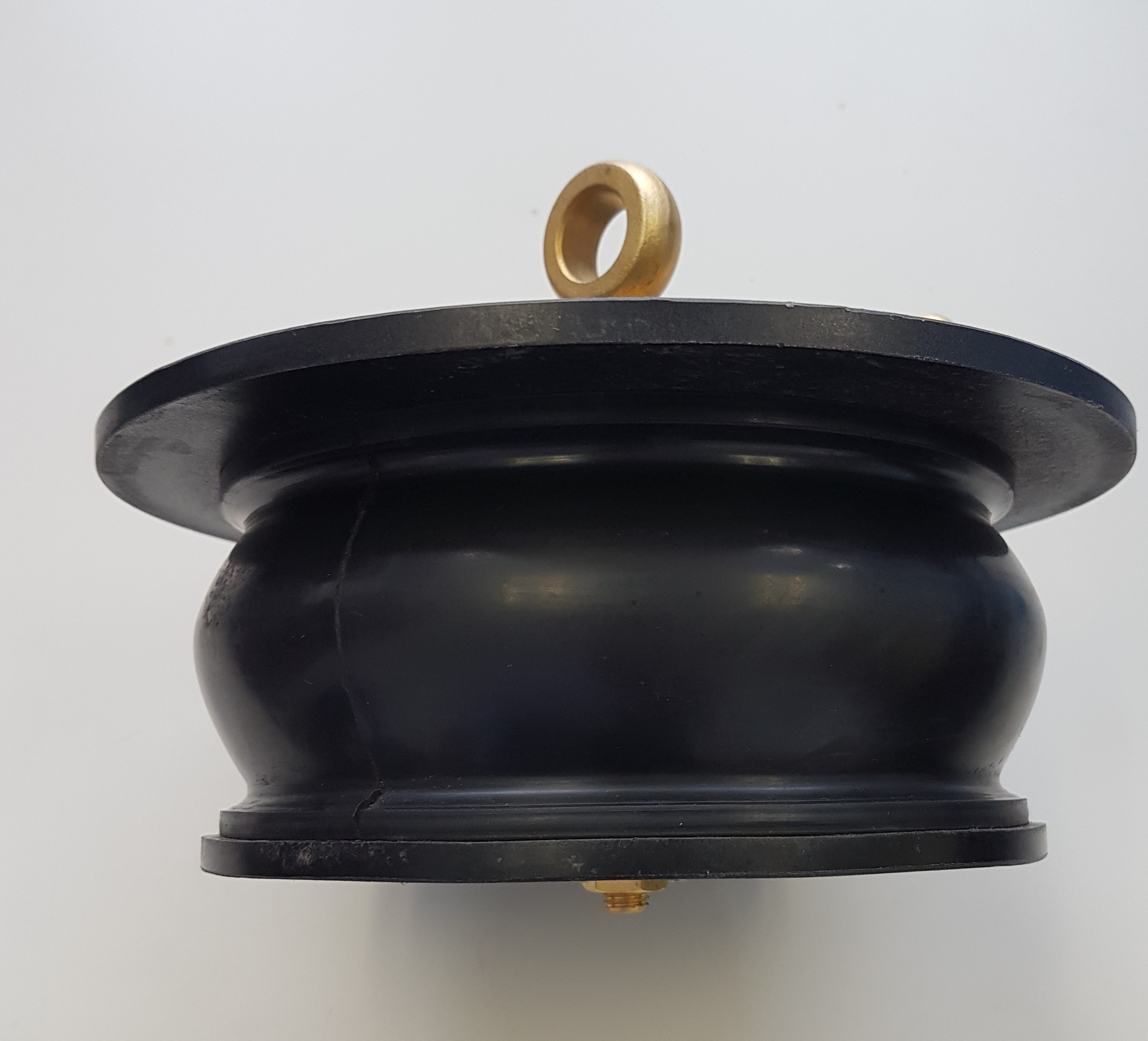 Brass scupperplug 165mm - 200mm with HD plates | Products | Traconed