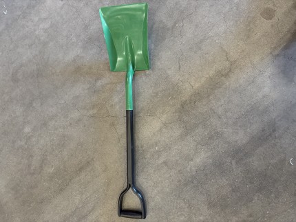 Shovel complete with pole for oilspill | Products | Traconed