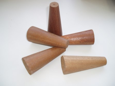 Wooden plug for lifeboat 18mm - 41mm | Products | Traconed